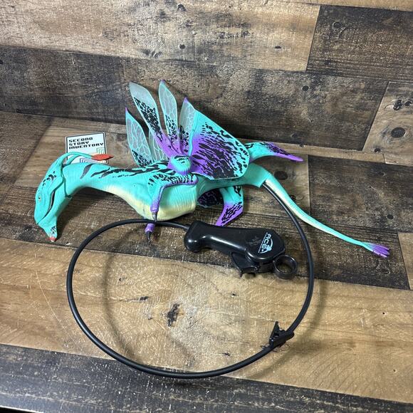 Disney | Toys | Disney Banshee Rookery Shoulder Puppet Pandora World Of ...